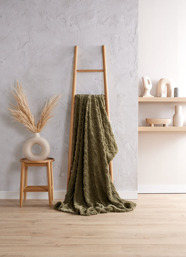 Cable Knit Style Throw in Olive Green – Jansons Direct Linens